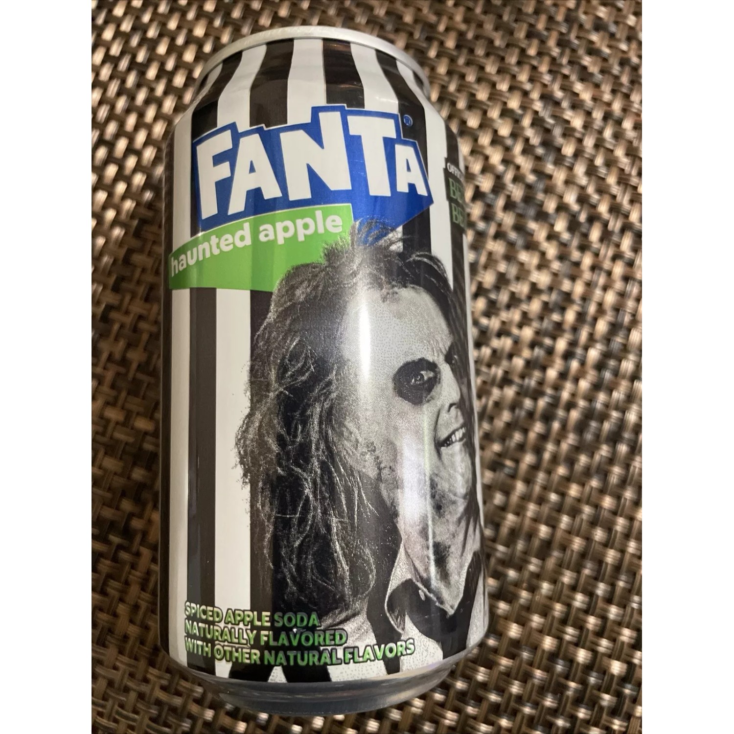Fanta New Beetlejuice Fanta Haunted Spiced Apple Soda / Pop 12oz Can ...
